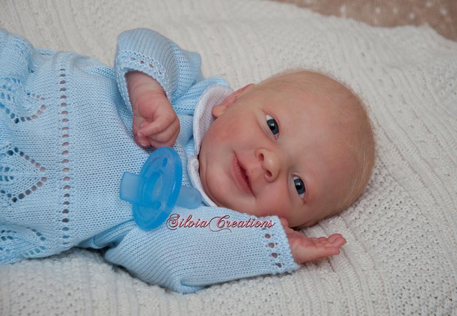 Realborn® Joseph Awake 18-19″ (ca. 46-49 cm +/-) – Reborn in Denmark ApS